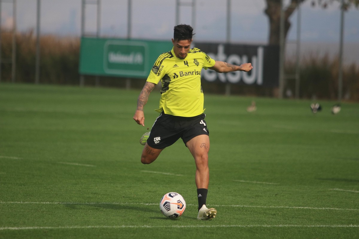 Sem espaço no Inter, Léo Borges acerta com equipe da Polônia ...