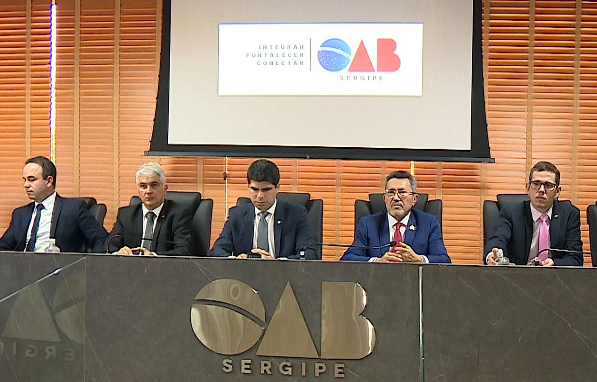 Ato em favor da democracia é realizado na sede OAB em Sergipe | Sergipe ...