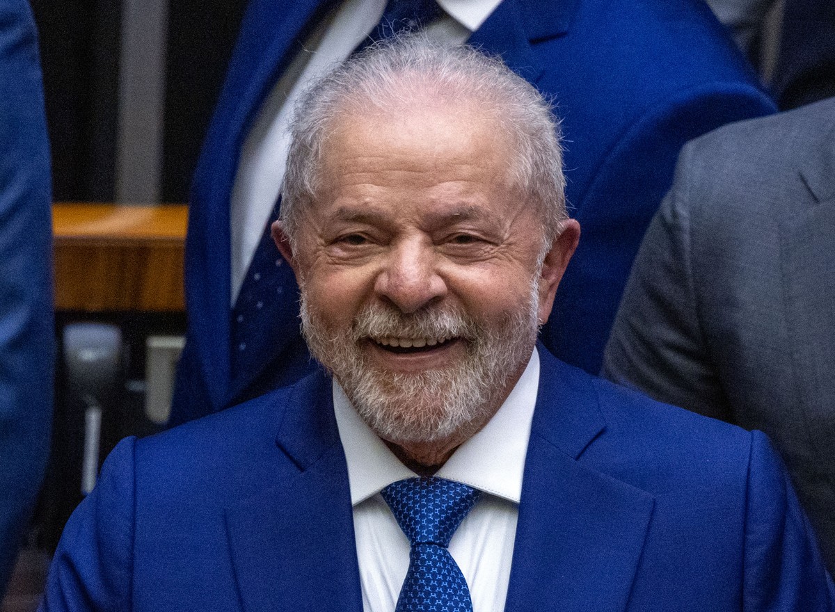 Lula se reúne com centrais sindicais em meio a debate sobre reajuste do ...