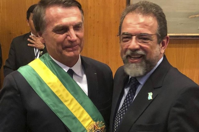 Sob Bolsonaro, Taurus tem faturamento e lucro recordes na venda de ...