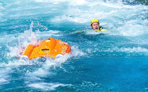 Drone aquático é preparado para salvar vítimas de afogamento - Pequenas ...