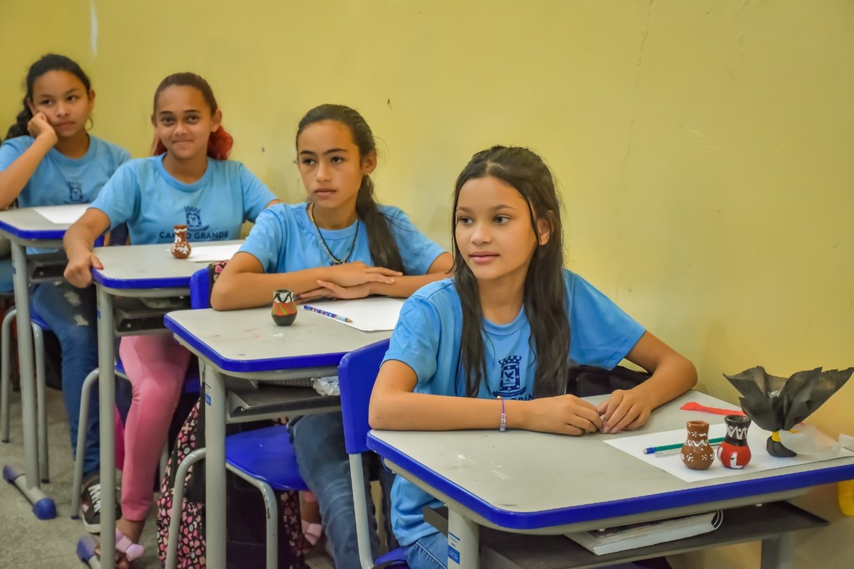 Confirmação de matrícula para alunos de escolas municipais de Campo ...