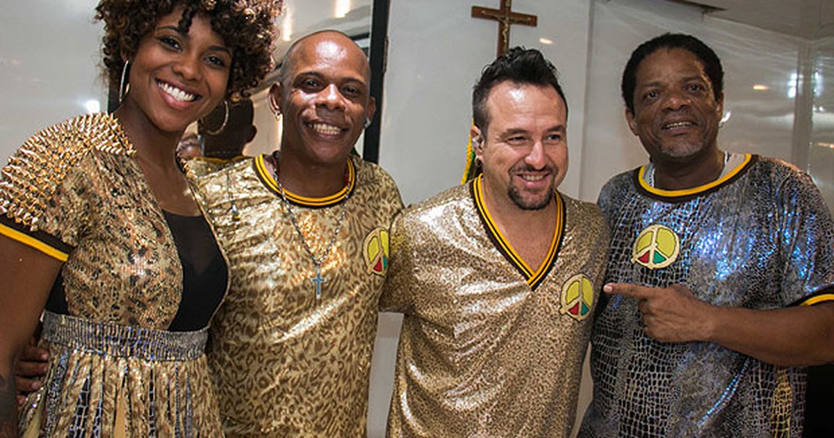 G1 - Olodum faz show em comemoração aos 37 anos na The Best Beach ...