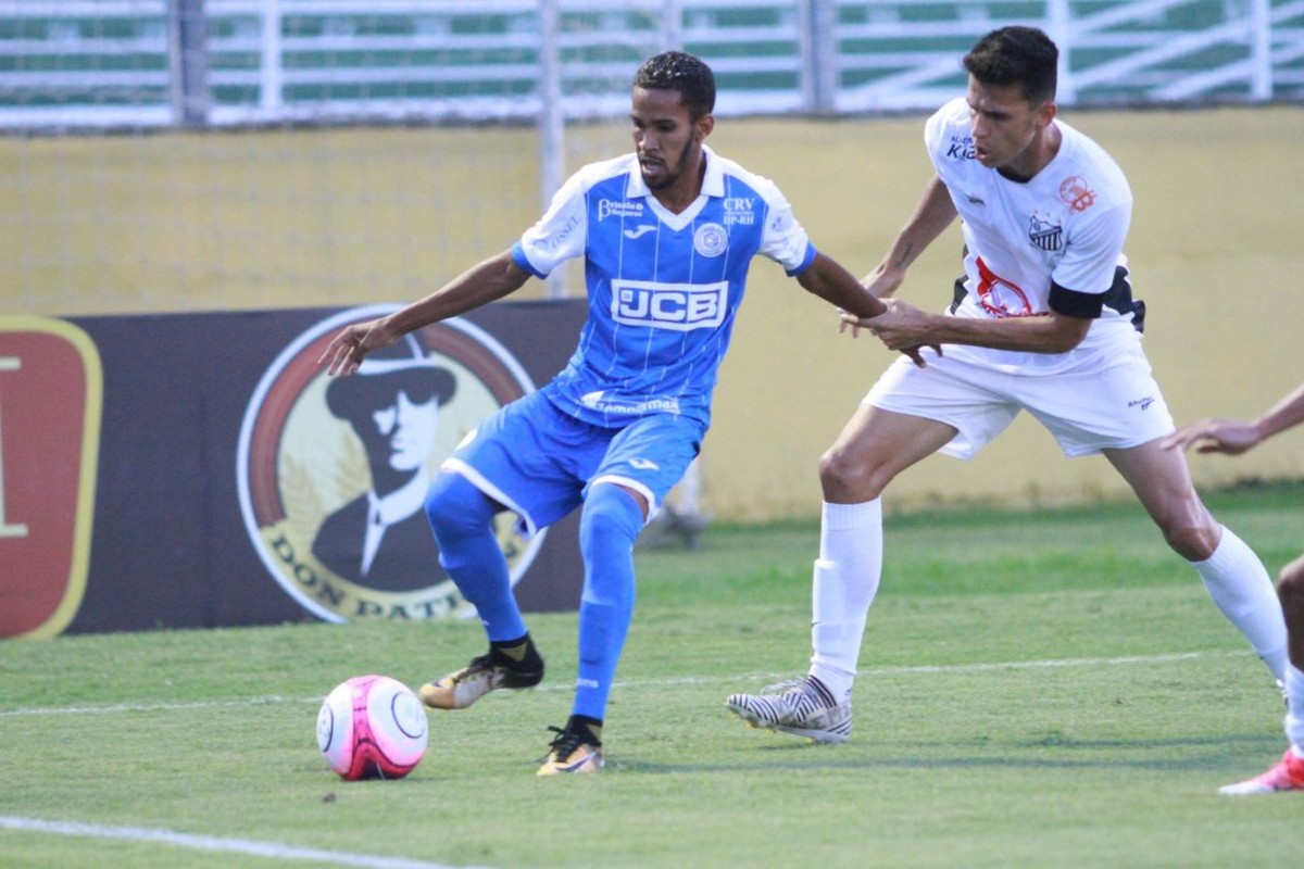 Velocidade, finalização... os pontos fortes e fracos de Everaldo, novo ...