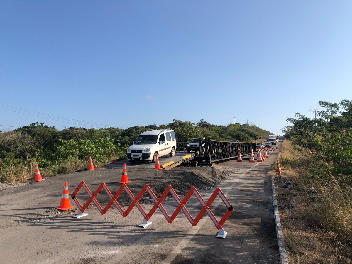 Tráfego de veículos é liberado em trecho da BR-101 Norte onde cratera ...