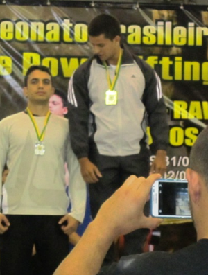 Vitor Hugo conquista ouro e bronze no Campeonato Brasileiro de ...