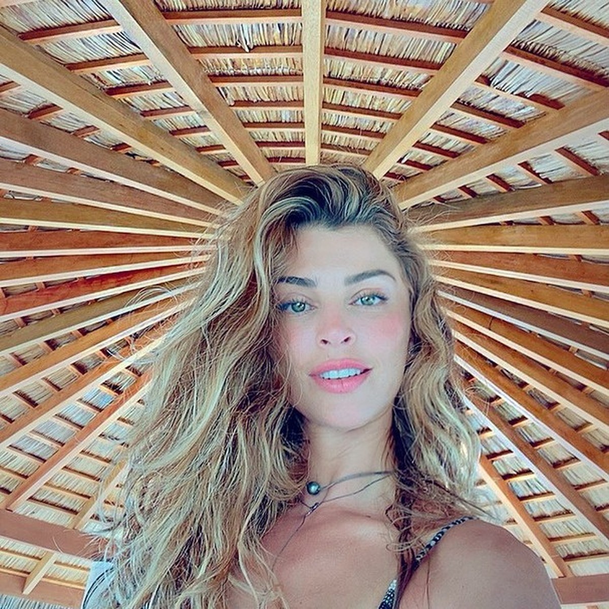 Grazi aparece plena nas Maldivas e mostra corpão | Celebridades | Glamour