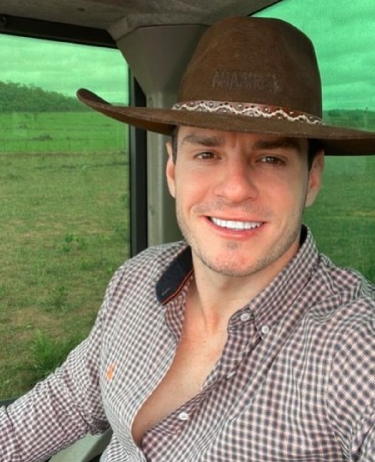 Gustavo do BBB usa humor em vídeos nas redes sociais para mostrar rotina de fazendeiro | Mato ...