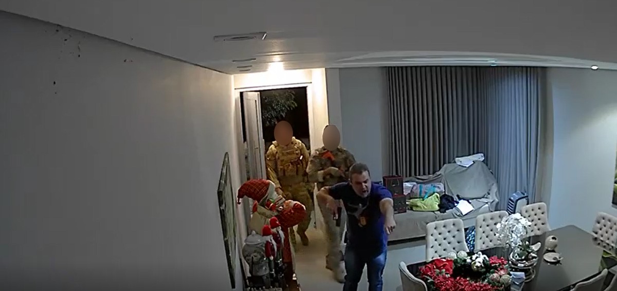 Corregedoria Da Polícia Civil Afasta Delegado Por Invadir Casa De