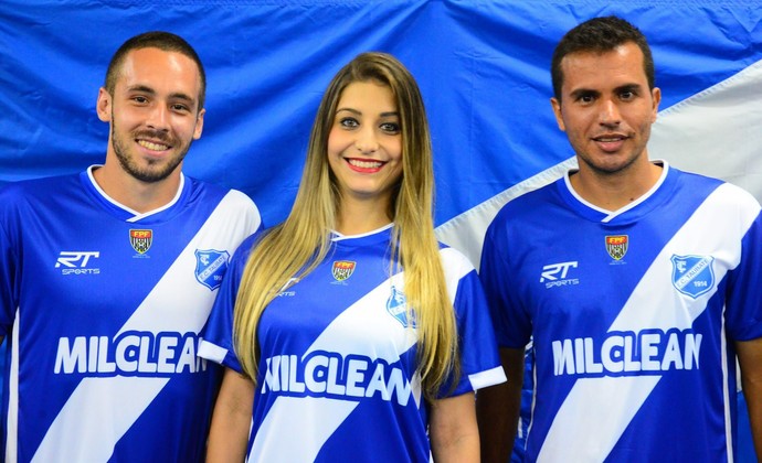 Taubaté apresenta novo uniforme para jogar Campeonato Paulista da A2
