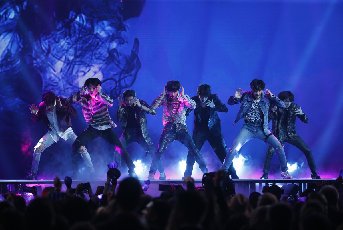 BTS anuncia primeiro show de um artista de K-Pop em um estádio nos EUA ...