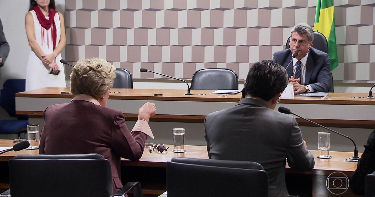 Jornal Nacional - Associação é contra projeto que define crimes de ...