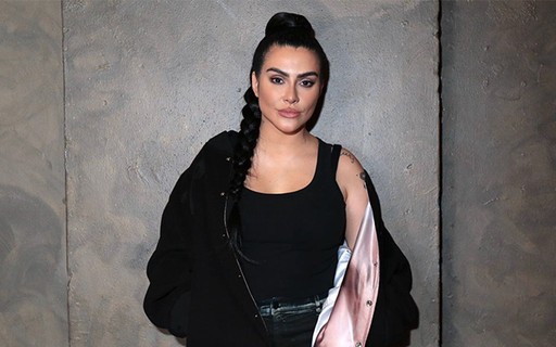 Cleo prestigia evento e fala sobre nova fase: "Tem vulnerabilidade na ...