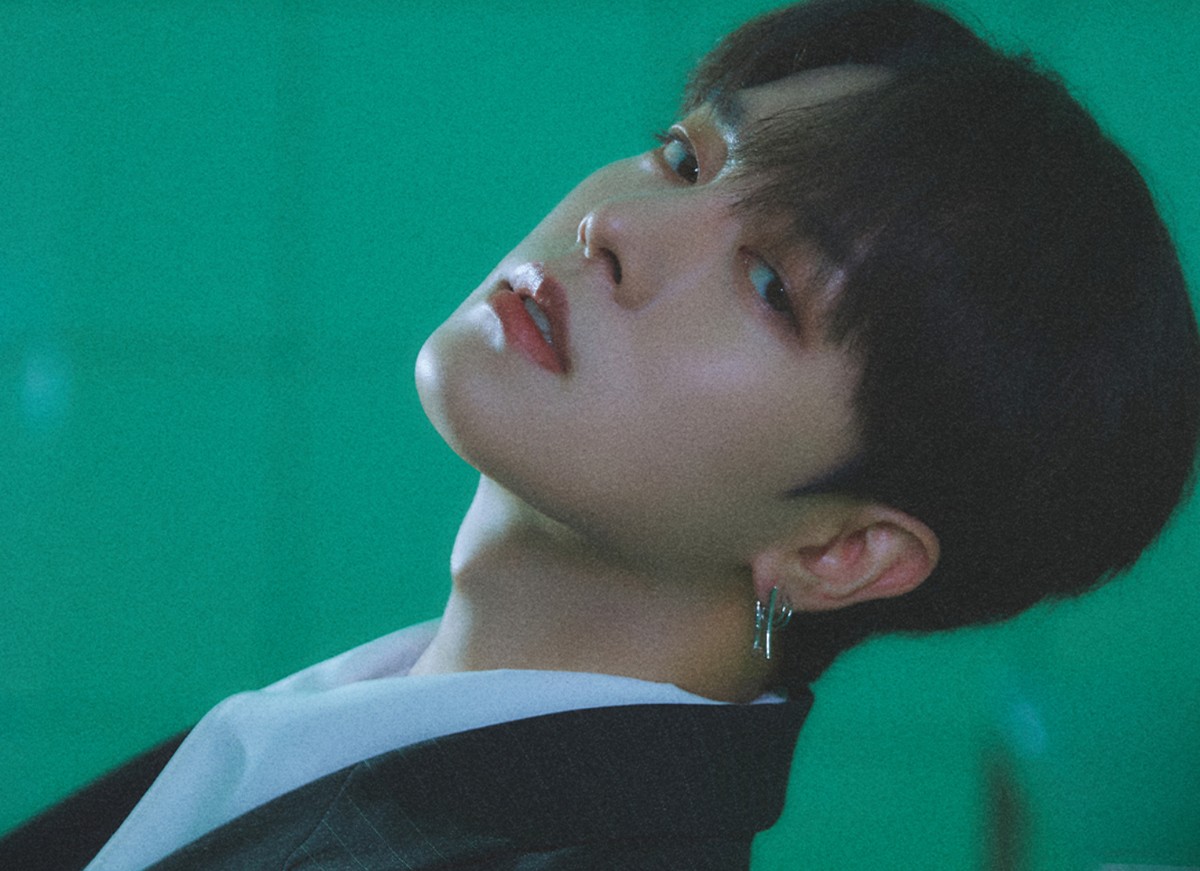 Ravn deixa ONEUS após acusações de suposta ex-namorada