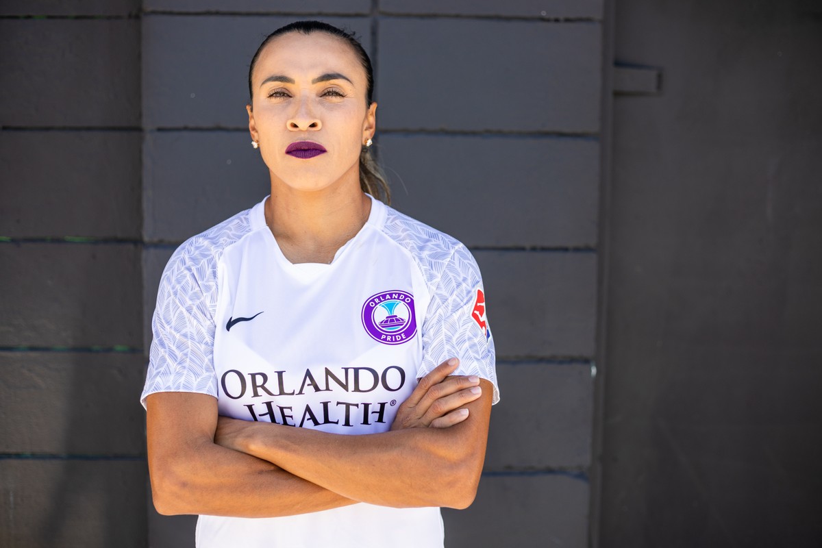 Marta posa com nova segunda camisa do Orlando Pride; fotos | Dona do ...