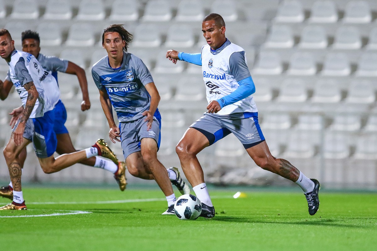 Jael cresce no fim do ano, abre disputa com Barrios e vai da Série C ao ...