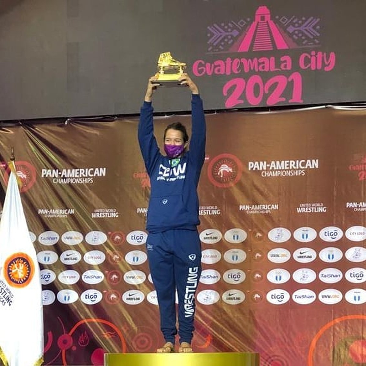 Giullia Penalber é ouro no Pan-Americano de Wrestling 2021 | luta ...