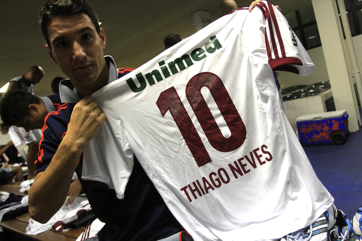 Mário combina conversa no fim do ano com Thiago Neves para o meia ...