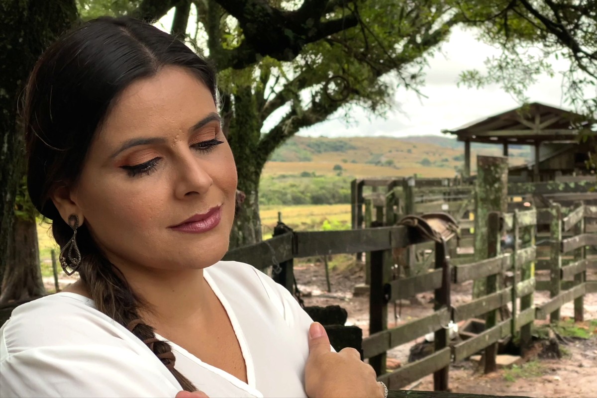 Shana Müller estreia novo clipe no Galpão Crioulo | Galpão Crioulo ...