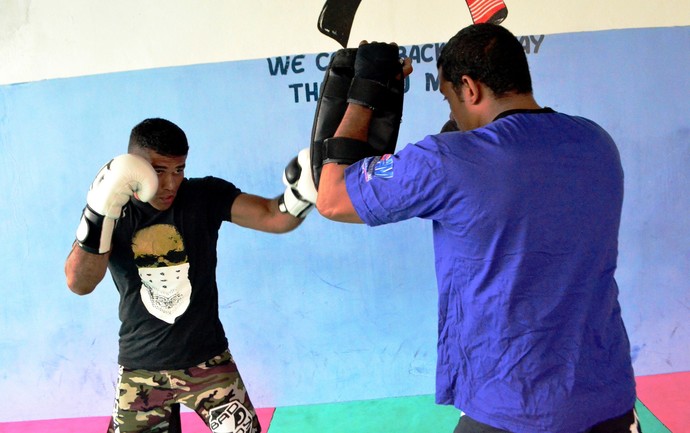 Lutador Fabiano Rodrigues alimenta “sonho americano” no MMA