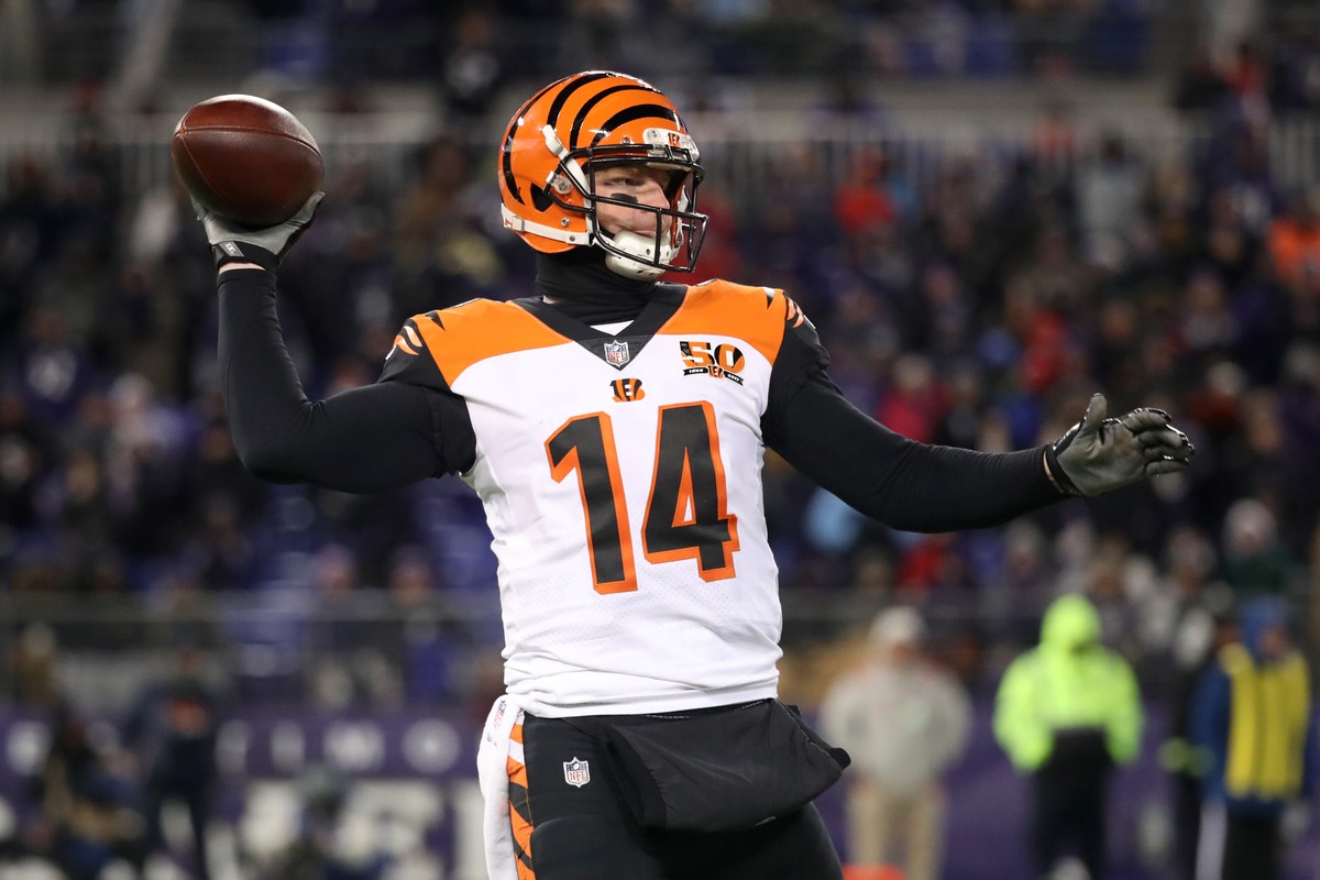 Após classificar os Bills, quarterback dos Bengals recebe R$ 555 mil de ...