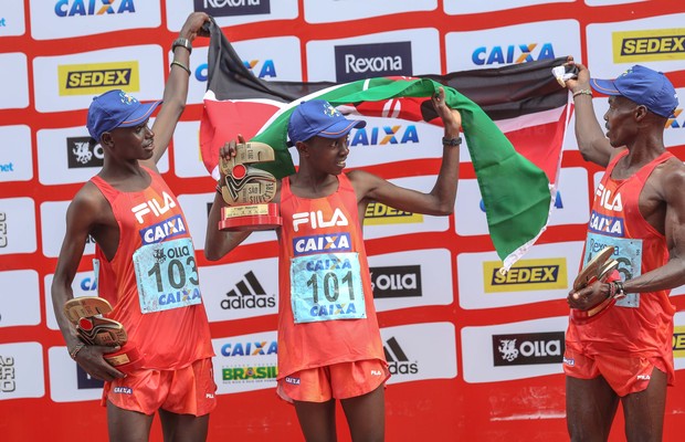 Quenianos vencem a corrida São Silvestre 2013 - ÉPOCA | Tempo