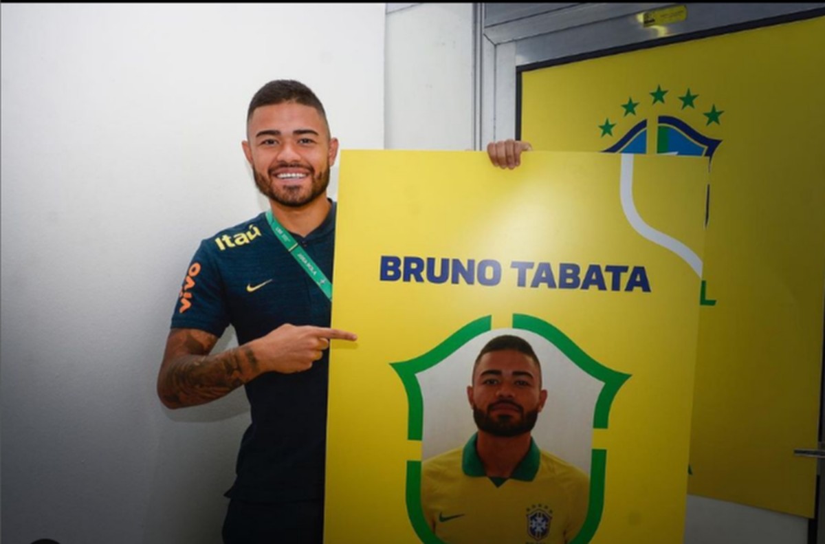Quem é Bruno Tabata? Conheça o meia que deve reforçar Palmeiras ...
