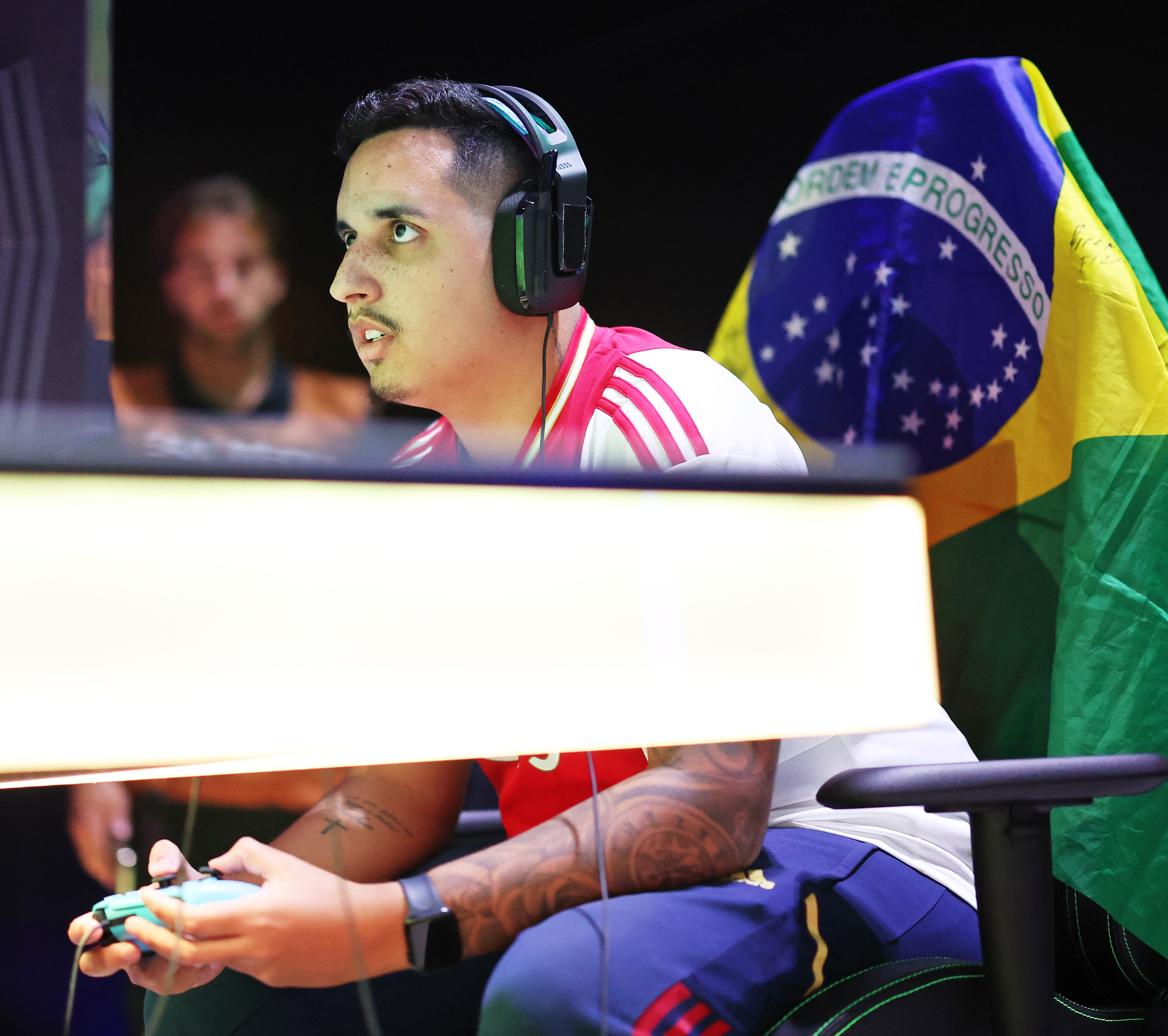 FIFAe World Cup 2023: PHzin perde e cai na semifinal | fifa | ge