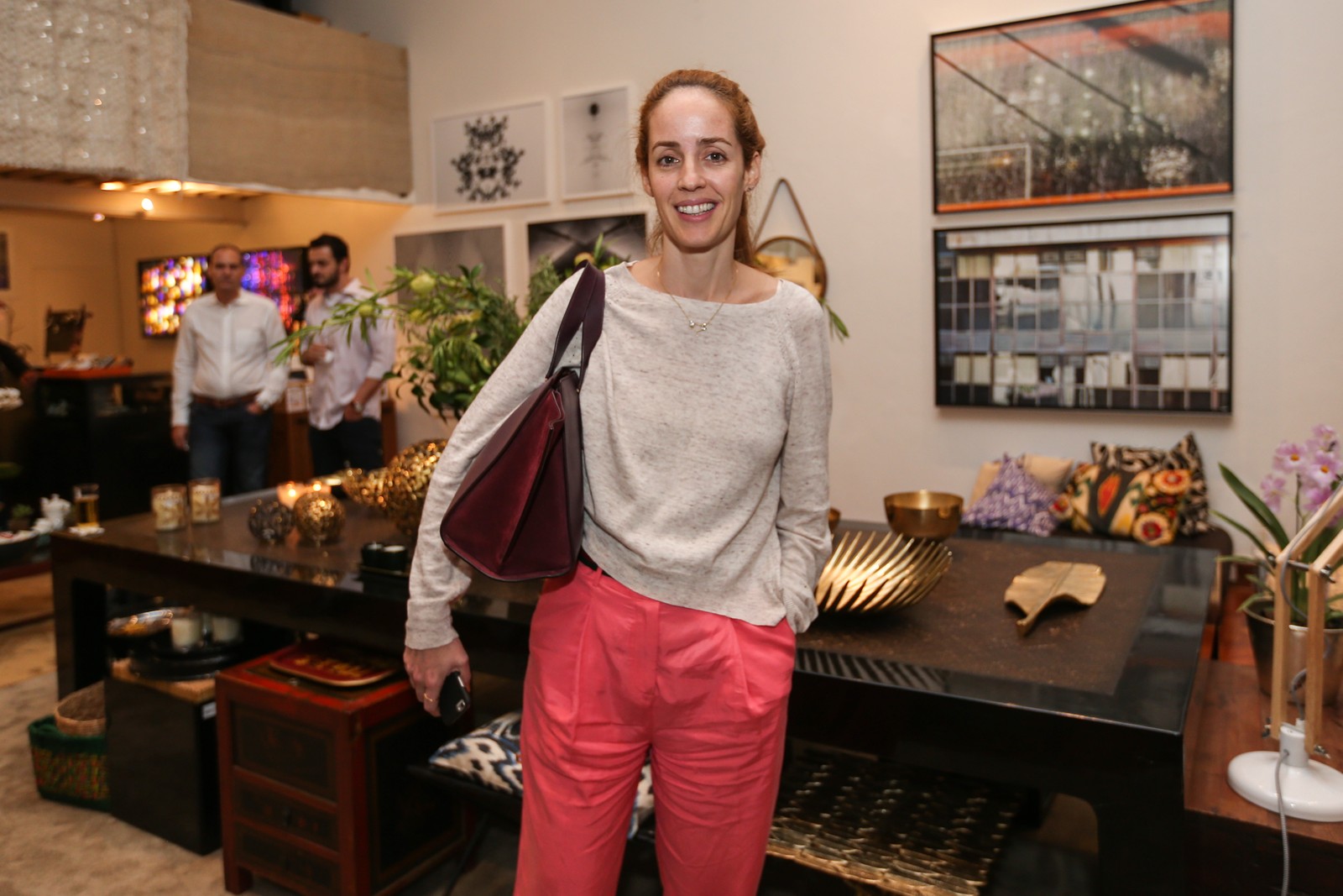 Fernando Jorge leva suas joias para as prateleiras do Studio Esther ...