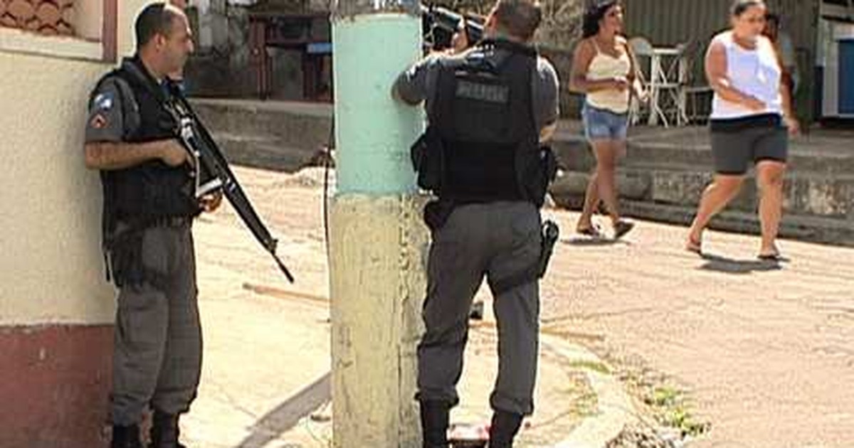 G1 - Bope e 41º BPM fazem operação em favela em Madureira, no Rio ...