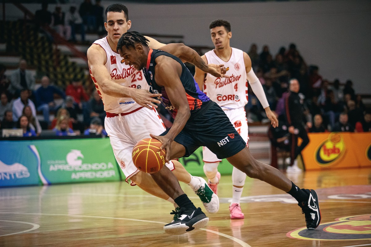 Pablo Costa explica plano do Franca para conter rival e lamenta “pernas ...