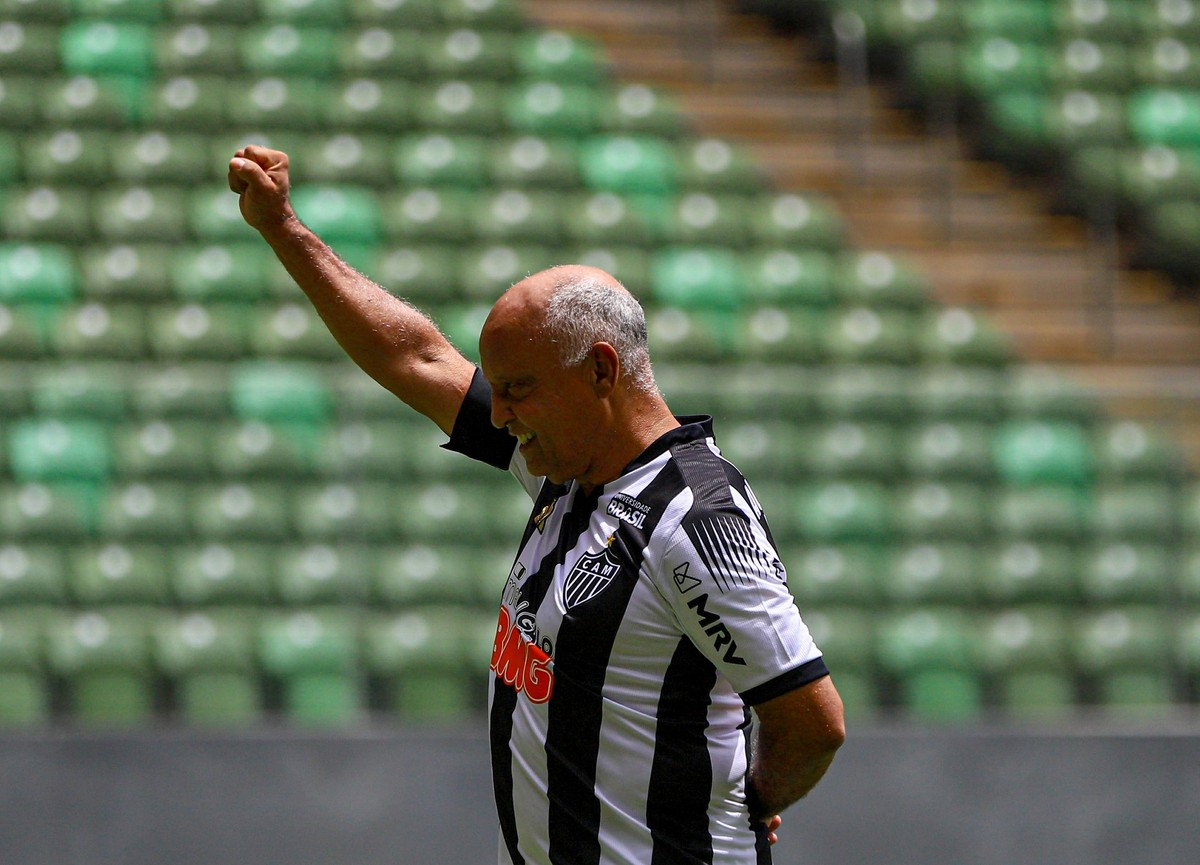 Ídolo do Atlético-MG, Reinaldo relembra encontro marcante com Pelé nos ...