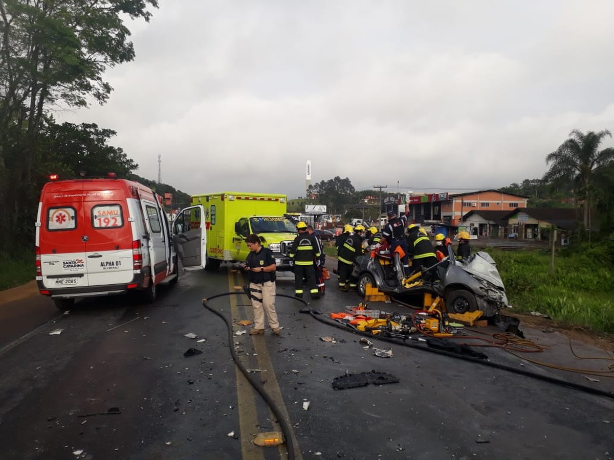 Acidentes deixam feridos e complicam trânsito no Vale do Itajaí | Santa ...