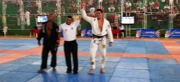 Daniel Trindade volta ao tatame, fica em segundo e contesta arbitragem ...