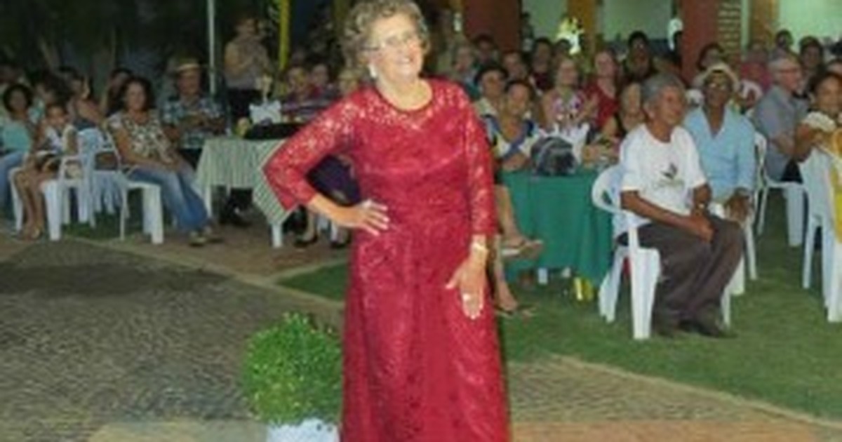 G1 - Candidatos de 72 e 76 anos são eleitos Miss e Mister terceira ...