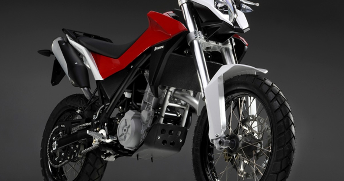 Auto Esporte - Husqvarna mostra o conceito Strada com motor da BMW G 650 GS