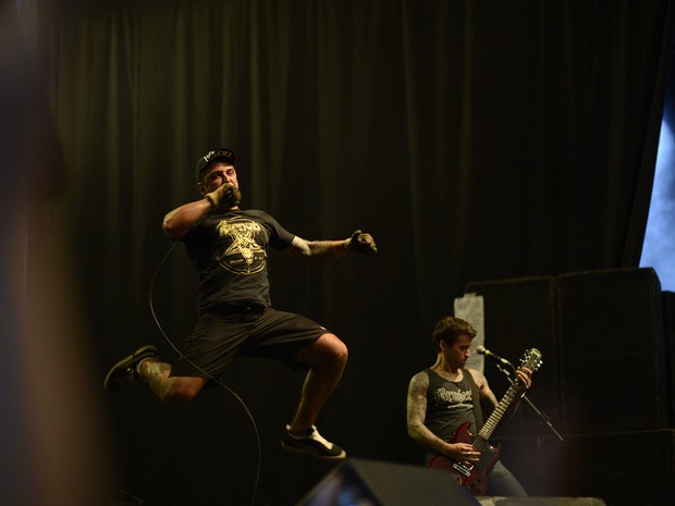 G1 - DFC traz ao APR show com músicas de todas as fases da carreira ...