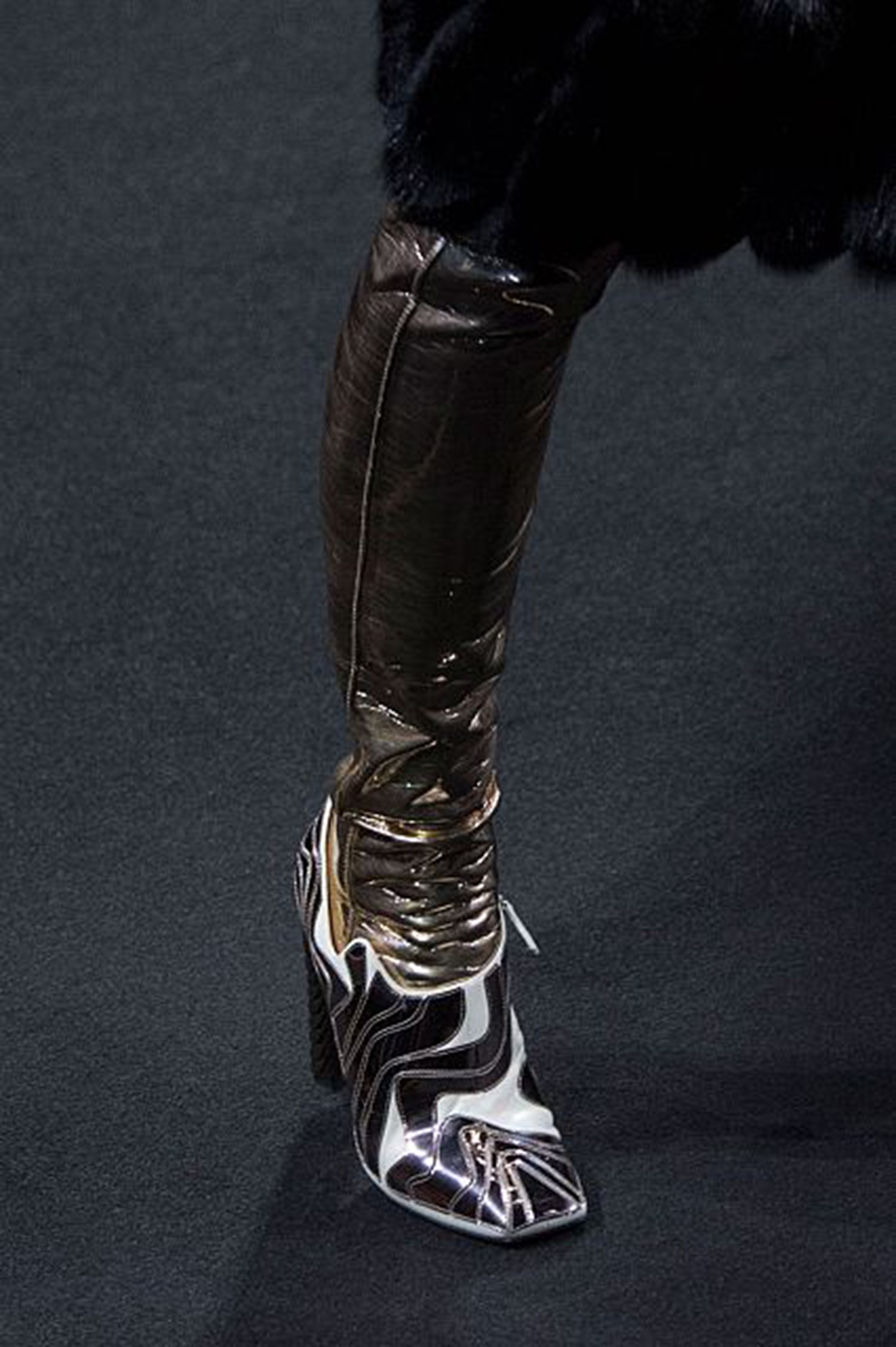 Zoom in: os melhores sapatos da alta-costura de inverno 2016 | Moda | Vogue