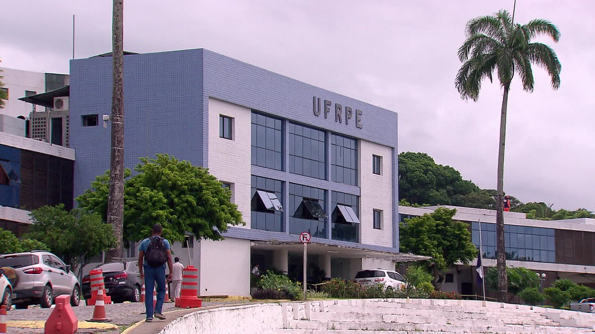 UFRPE abre inscrições gratuitas em processo seletivo com 49 vagas para ...