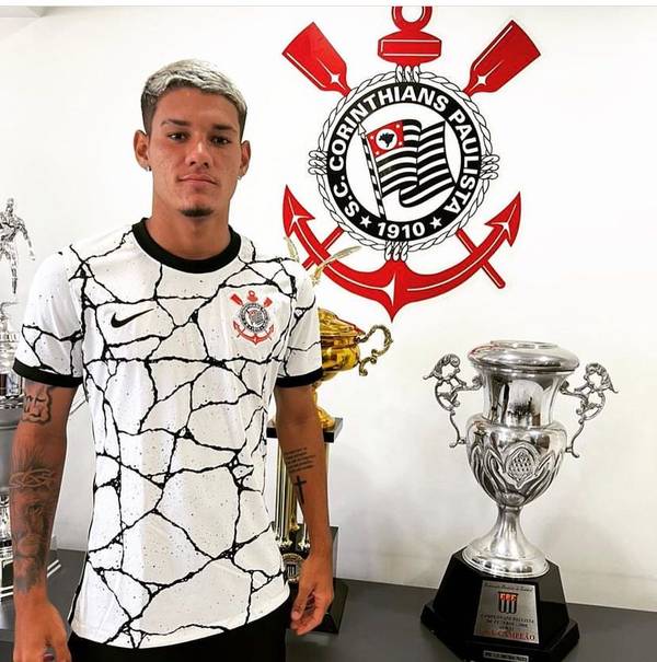 Polícia Investiga Morte De Jovem Após Encontro Com Jogador Da Base Do