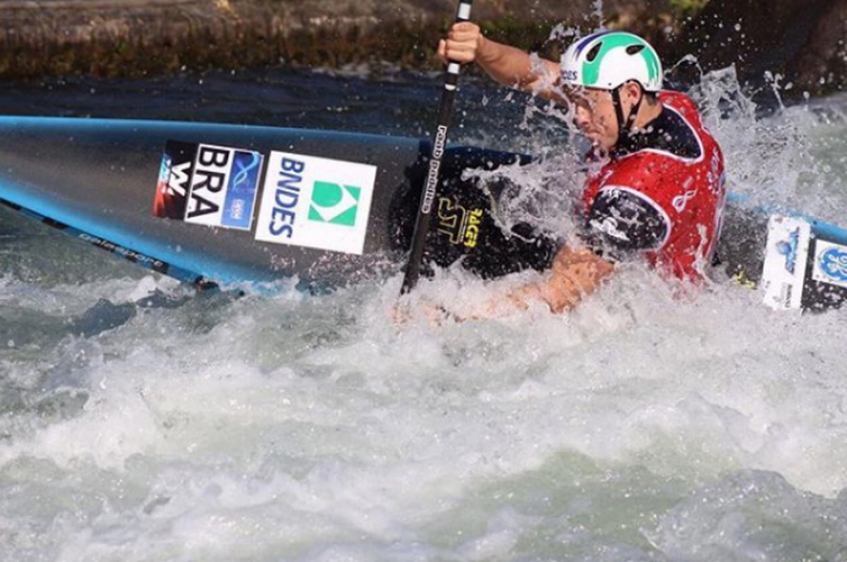 Após período na França e Espanha, Pepê volta à Europa para Copa do ...