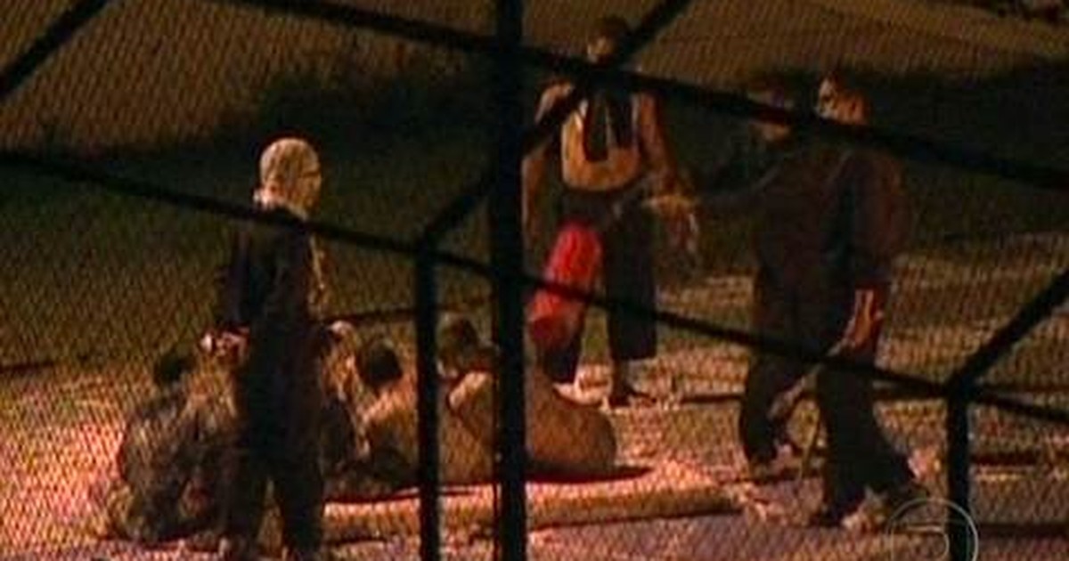 Bom Dia Brasil - Rebelião tem cenas de tortura entre internos na antiga ...