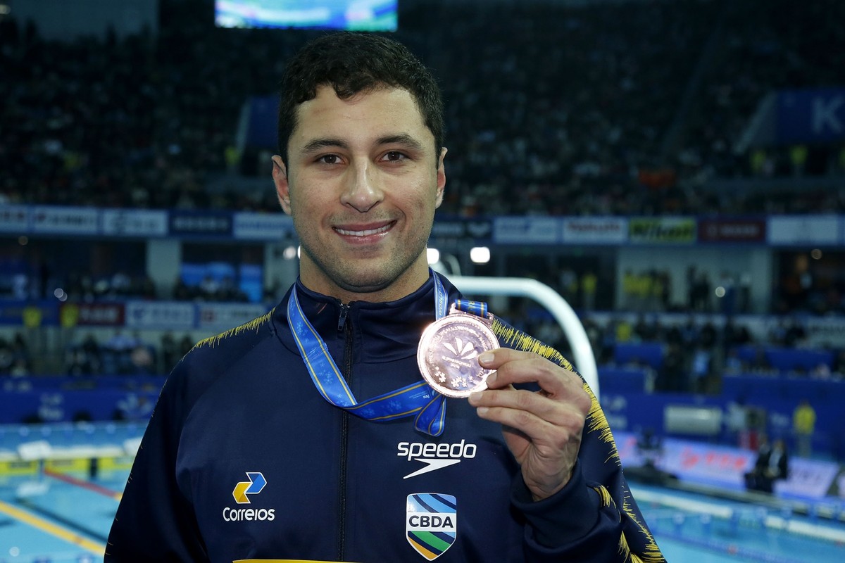Felipe Lima é bronze nos 50m peito, e Brasil chega ao sétimo pódio no ...