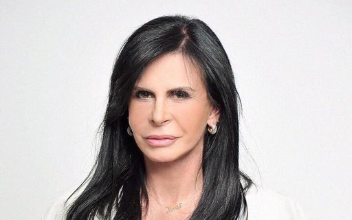 Iude Richele divulga ensaios feitos pelo FaceTime - Vogue | celebridade