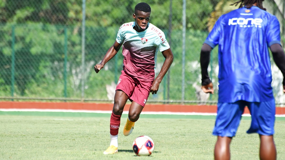 Pai de Metinho reclama de "covardia" com filho; Fluminense e ...