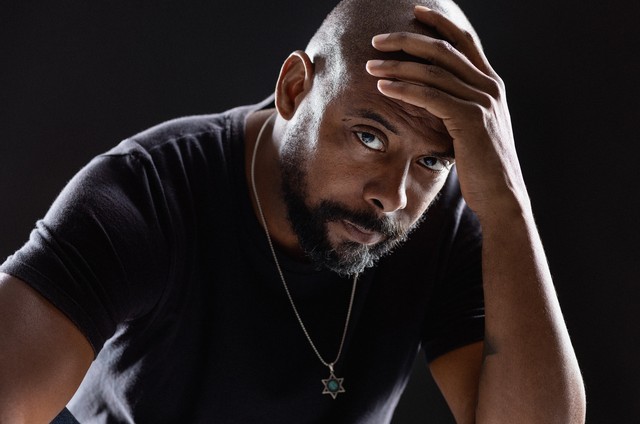 Ator André Ramiro, de 'Tropa de elite', vai apresentar e narrar série ...