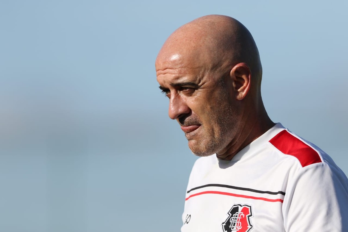 Victor Rangel volta a sentir lesão no tórax e vira dúvida para quinta ...