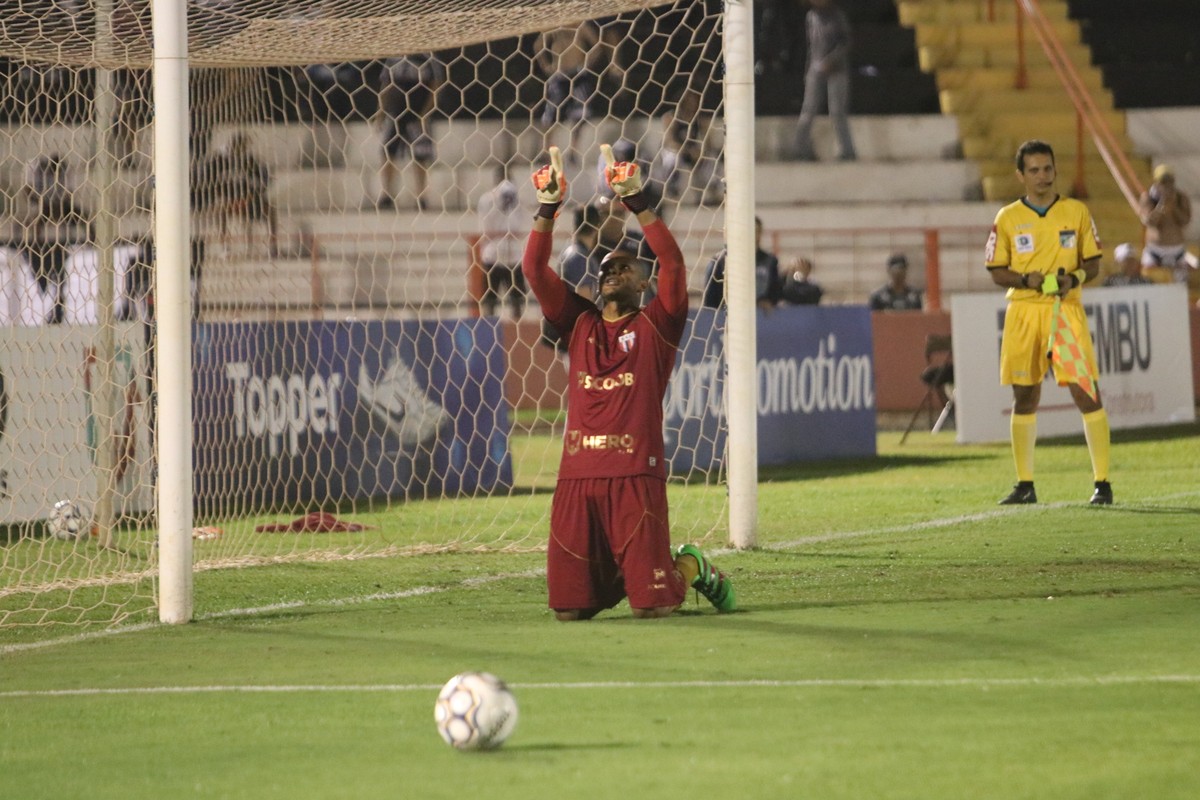 Tiago Cardoso quer repetir o combo "acesso-título", desta vez pelo ...