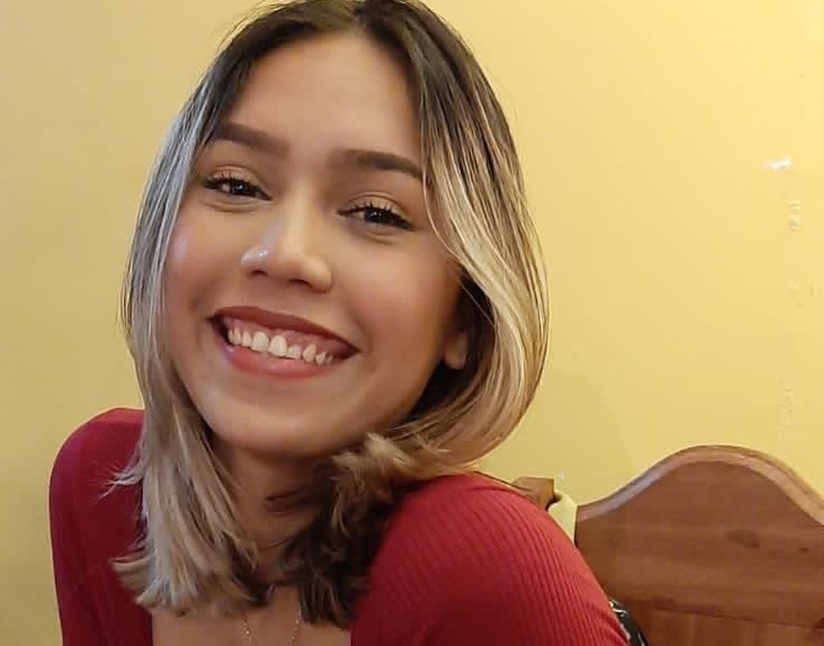 Após receber alta, jovem jogada de ponte por ex-namorado pede ajuda para tratamento, no AM ...