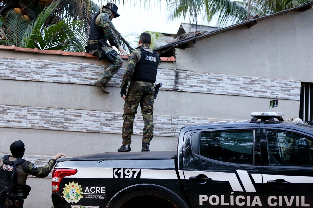 Operação Da Polícia Civil Cumpre 125 Mandados E 38 São Presos Em Cinco